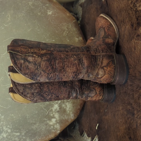 CAVENDERS | Shoes | Cavenders Brown Distressed Leather Cowgirl Boots ...